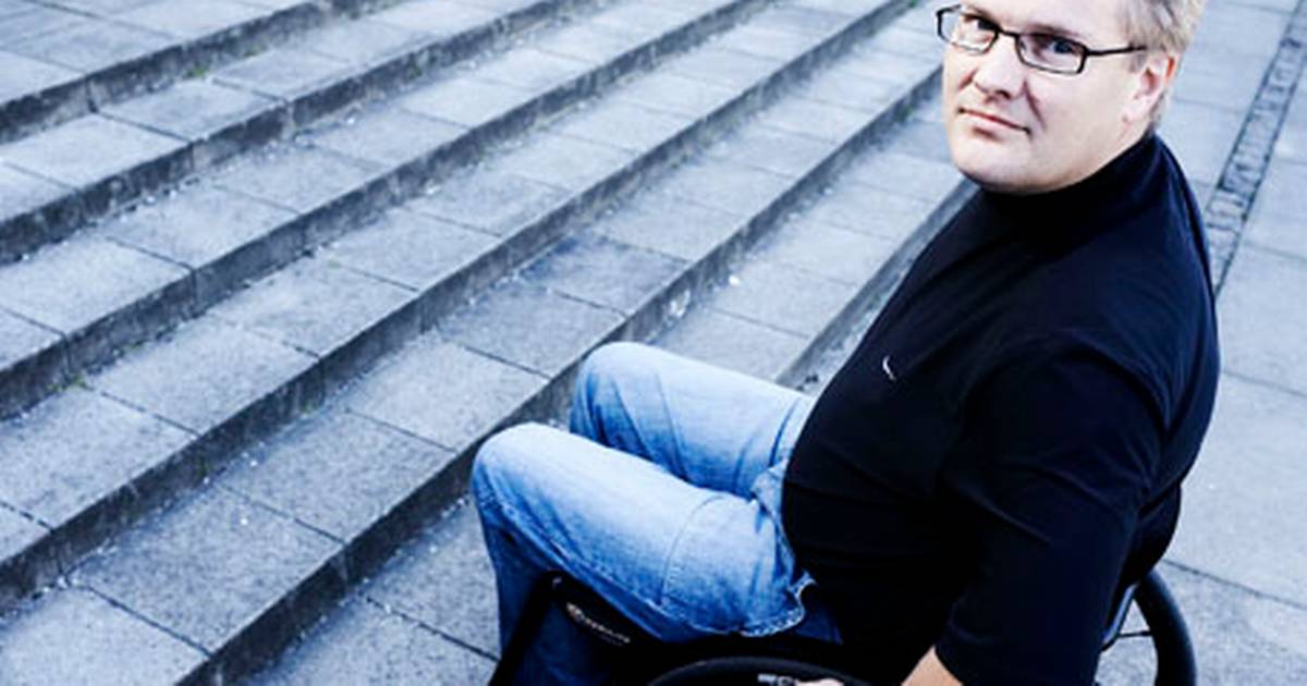 Gennem landet i rullestol - mød Jens Holst fra Grenå - Din Avis