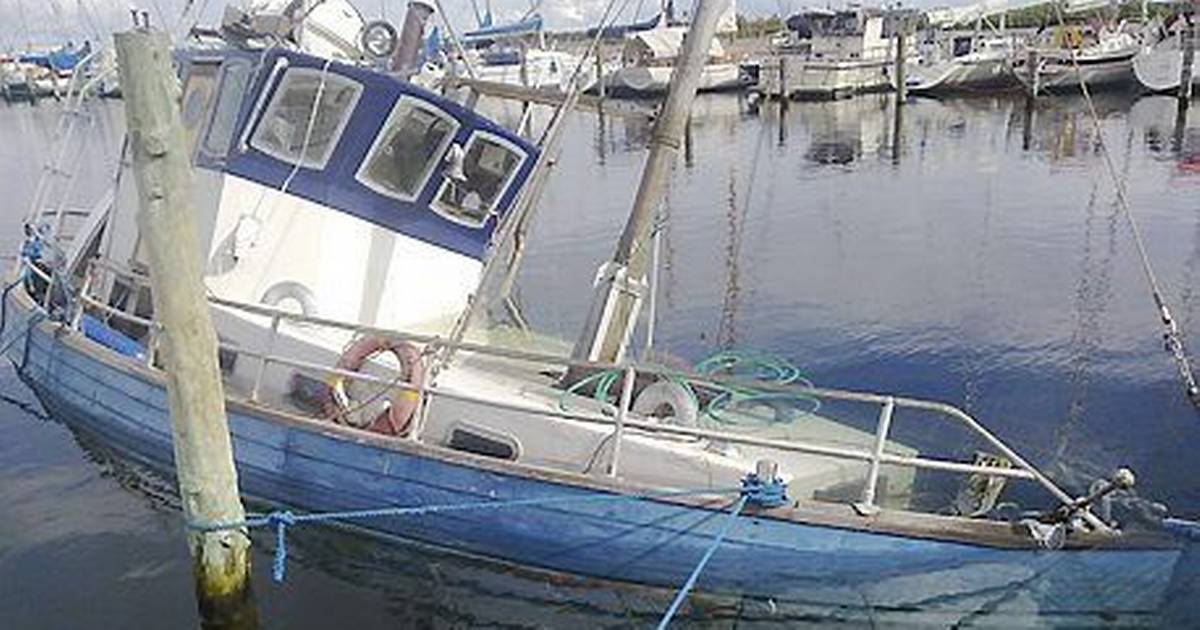 Fiskekutter sunket i Rungsted Havn - Din Avis