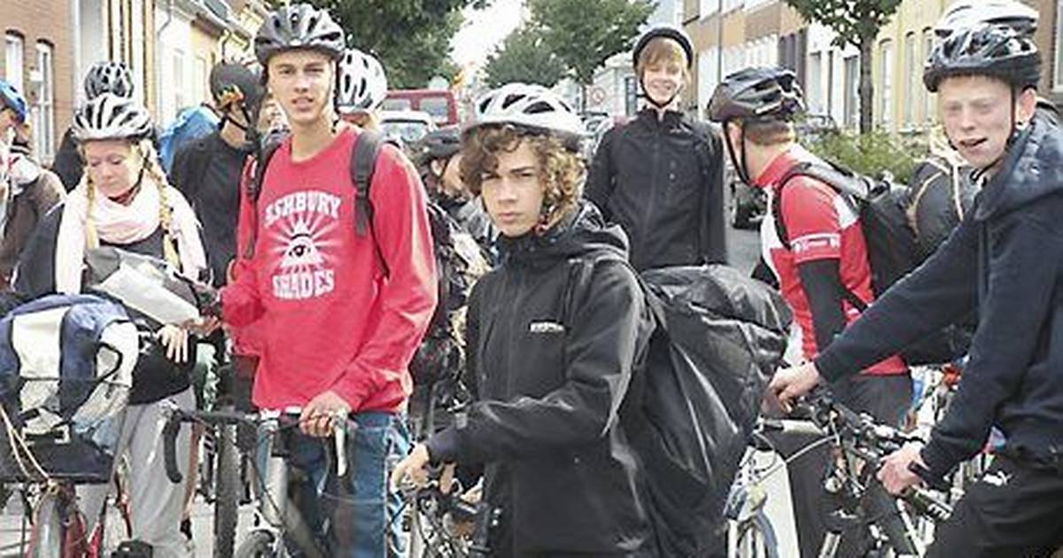 Med cykel og kano - Din Avis