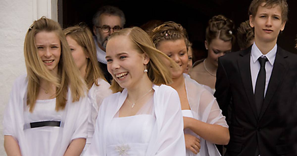 Konfirmation i Bregnet Kirke - Din Avis