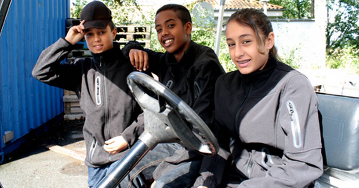 Seje rollemodeller med kost og rive - Din Avis