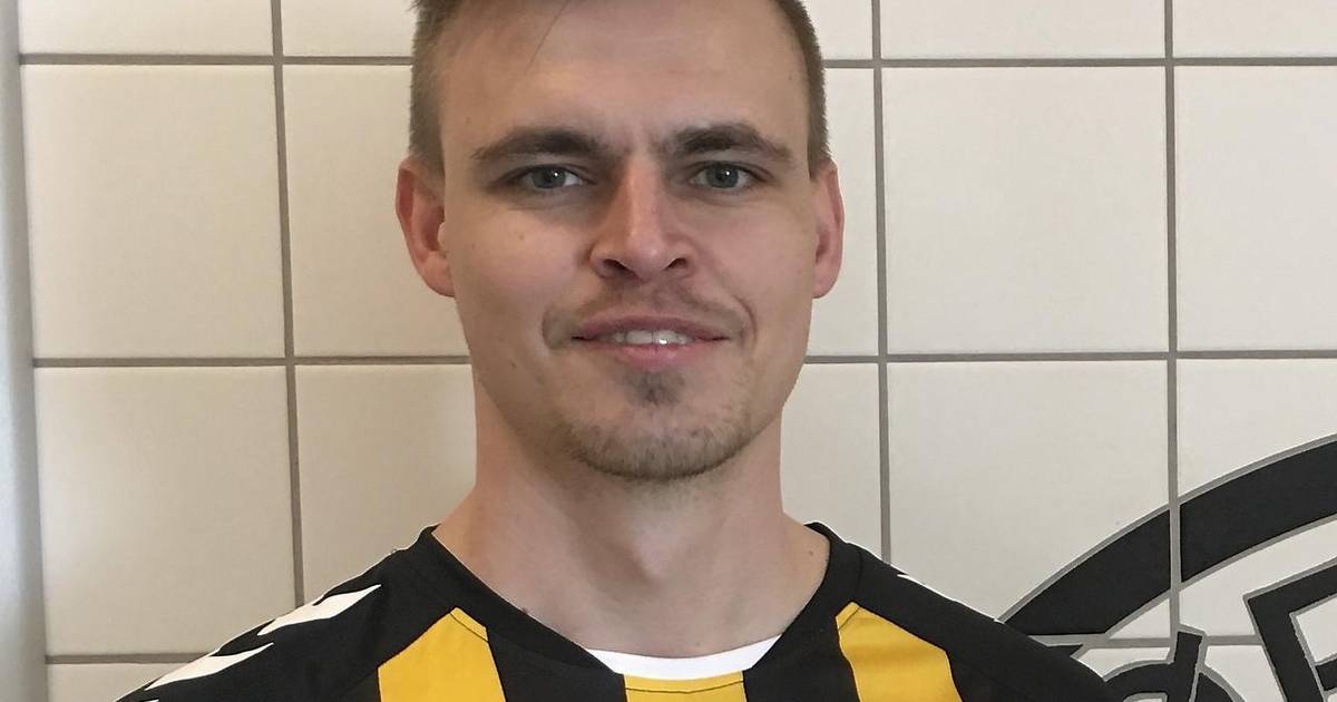 Seriefodbold: Mathias Busse tæt på at skabe overraskelsen et minut før ...