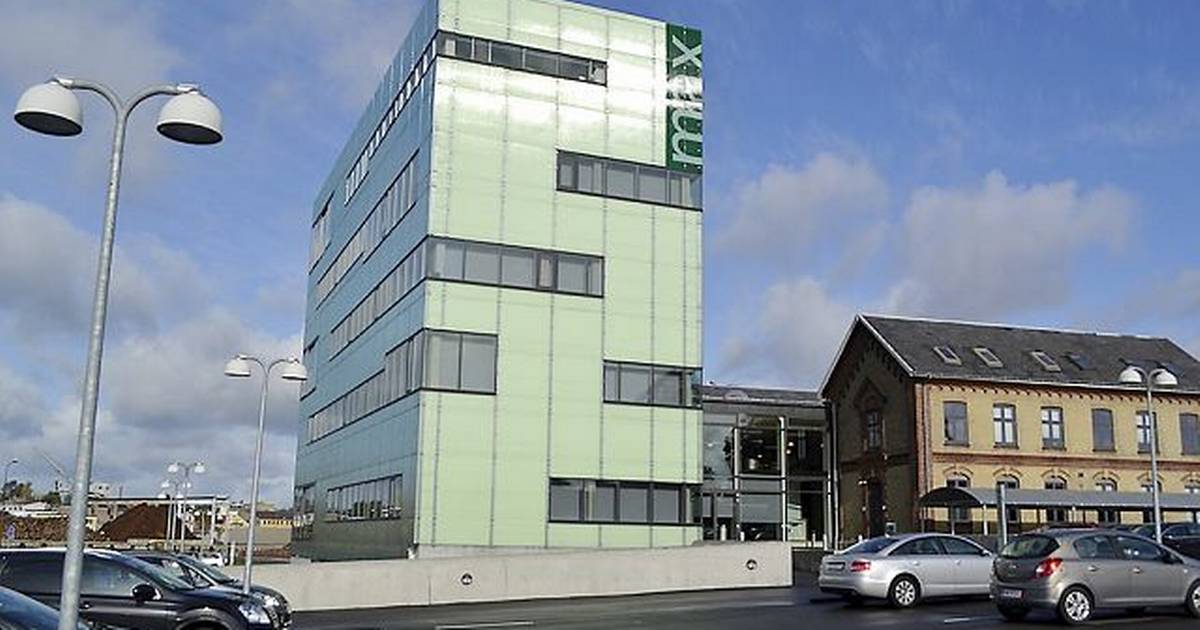 Max Bank stryger flaget! - Din Avis