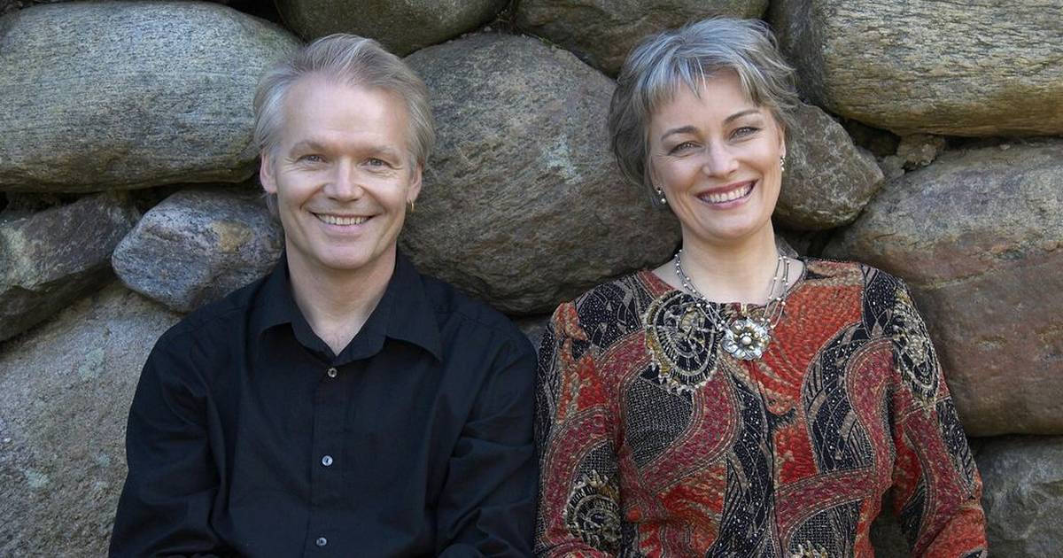 Michala Petri og Lars Hannibal i Bregnet Kirke - Din Avis