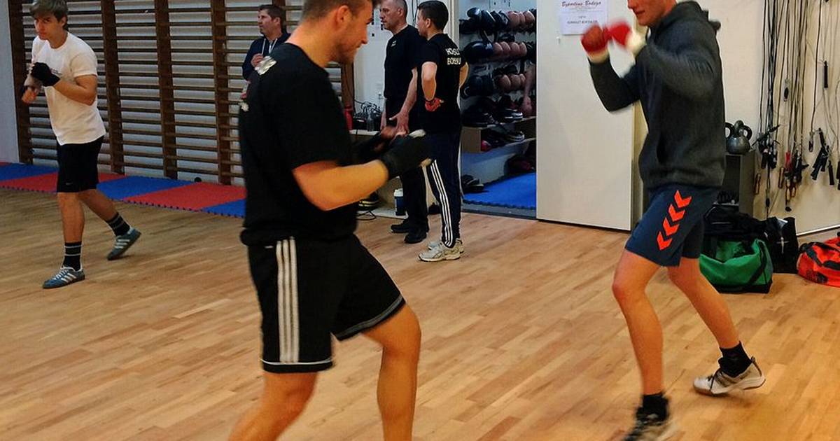 Lau Olsen får både tid til fodbold og boksning - Din Avis