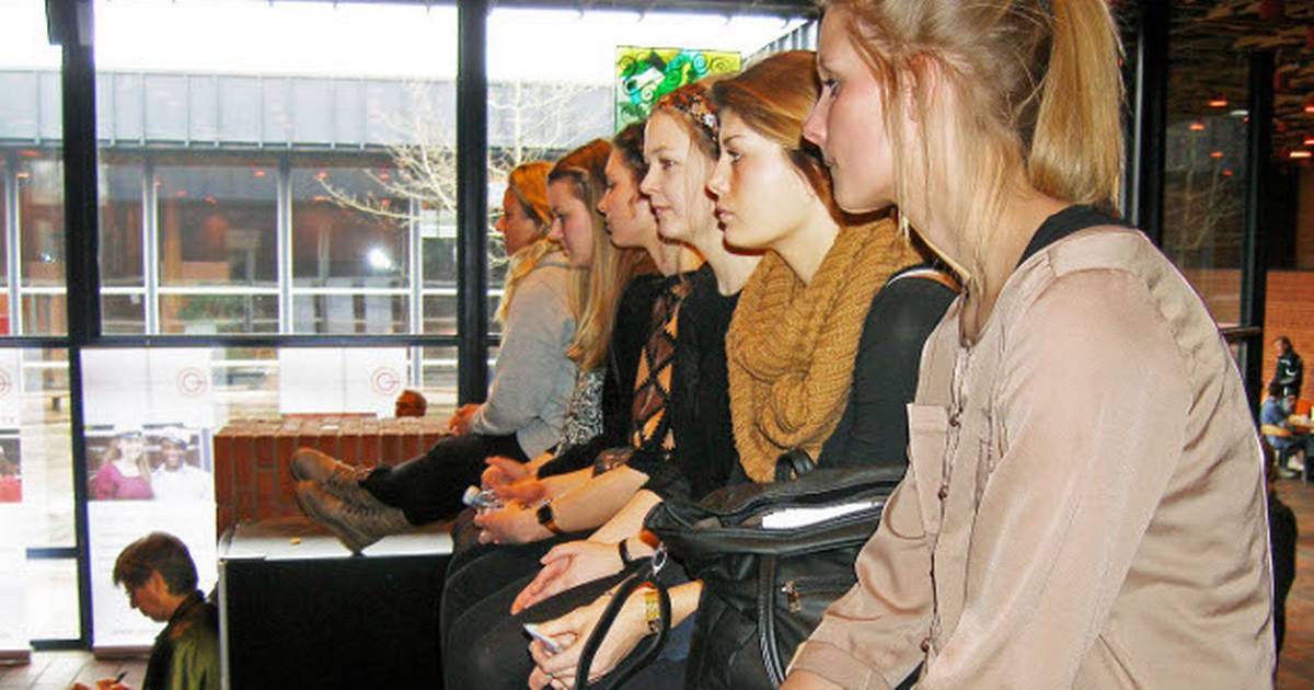Grenaa Gymnasium er ramt af overfyldte klasser - Din Avis Grenaa Gymnasium er ramt af overfyldte klasser - Din Avis