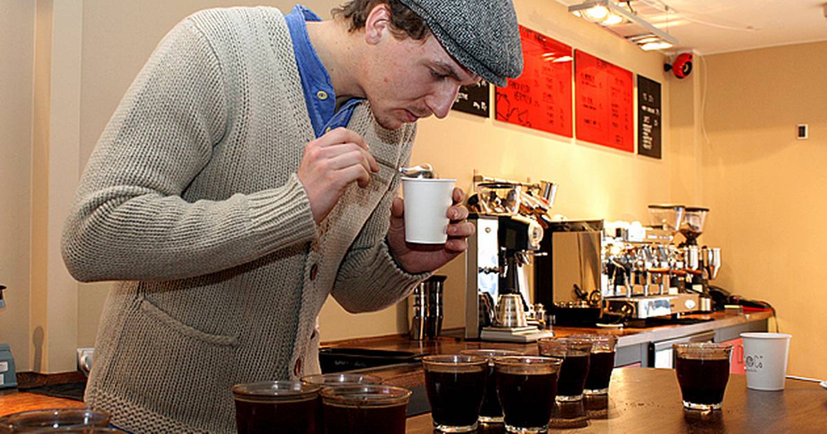 A damn good cup of coffee - Din Avis