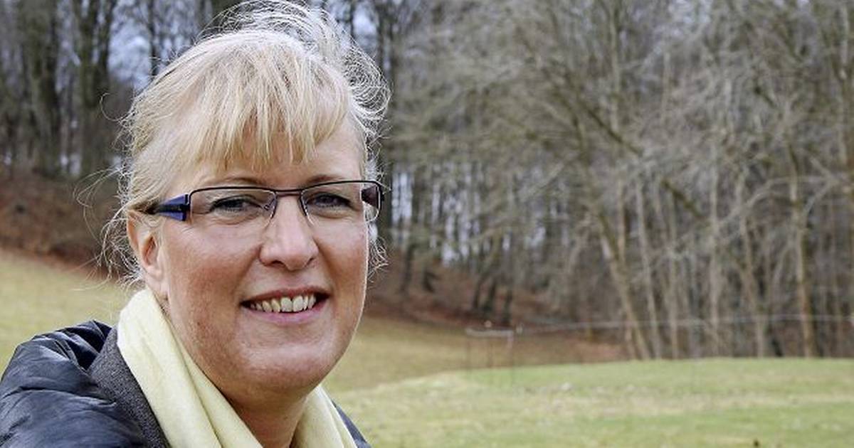 Fuld af trods - Din Avis