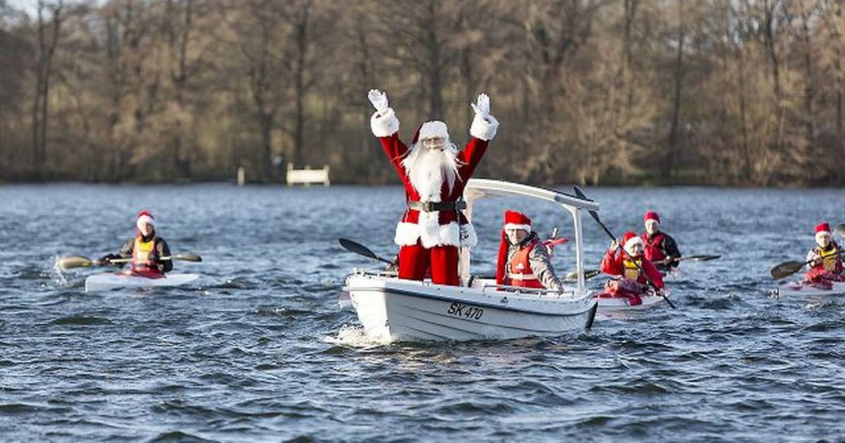 Julemanden kom sejlende til Ry - Din Avis