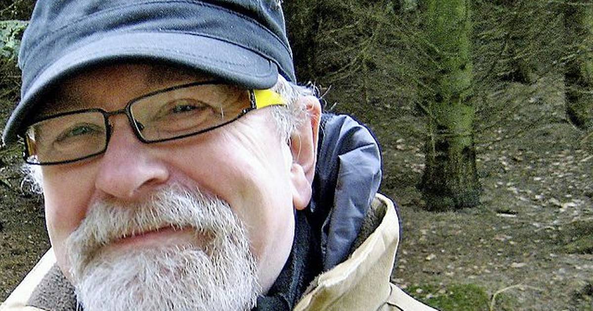 Maler og pianist i Galleri InSide - Din Avis