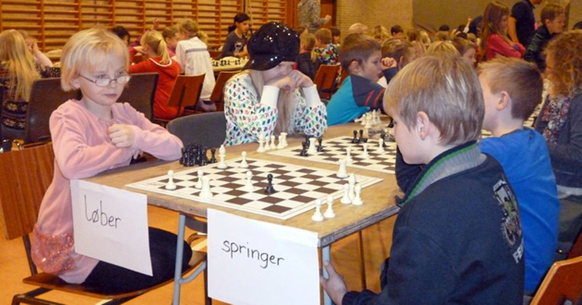 235 elever spillede skak i Sabro - Din Avis
