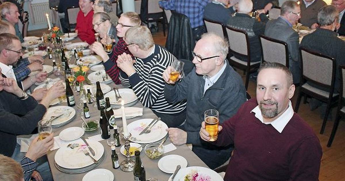 Torsken smider bukserne og lever