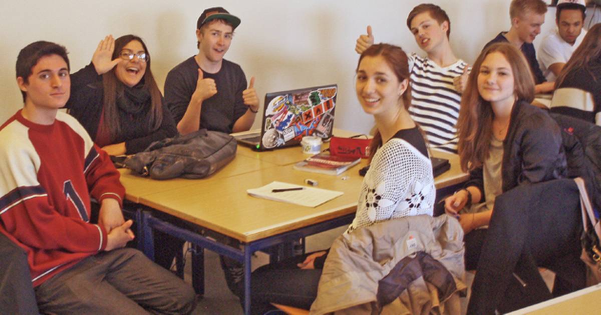 Lockoutramte spanske elever på gymnasiet - Din Avis