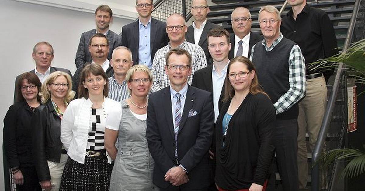 Kandidater er ved at indfinde sig til valget - Din Avis