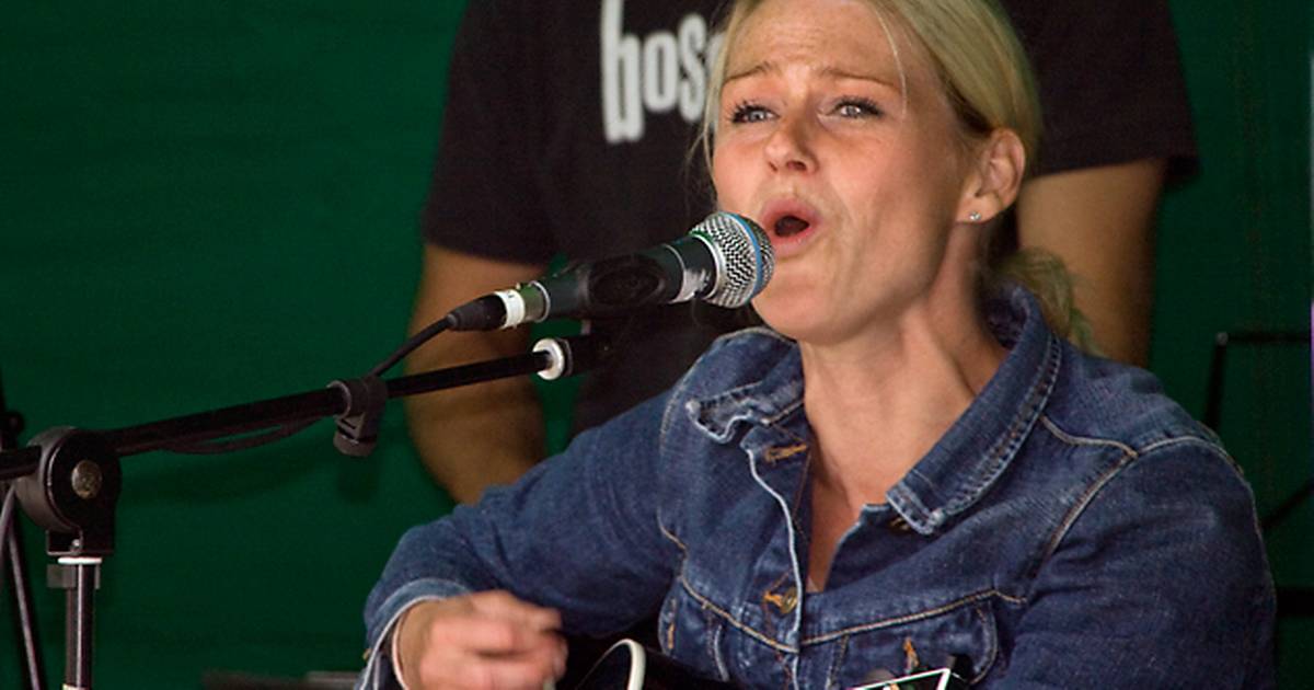 Michelle Birkballe i hæs duet med Rock Nalle - Din Avis