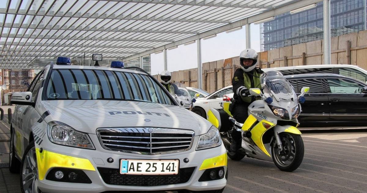 Se de nye kendetegn på politiets biler og motorcykler - Din Avis