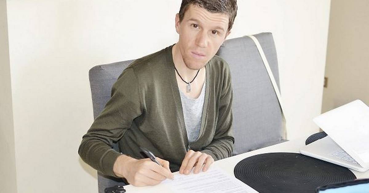 Oksen fra Hammel støtter ny hal i hjembyen - Din Avis