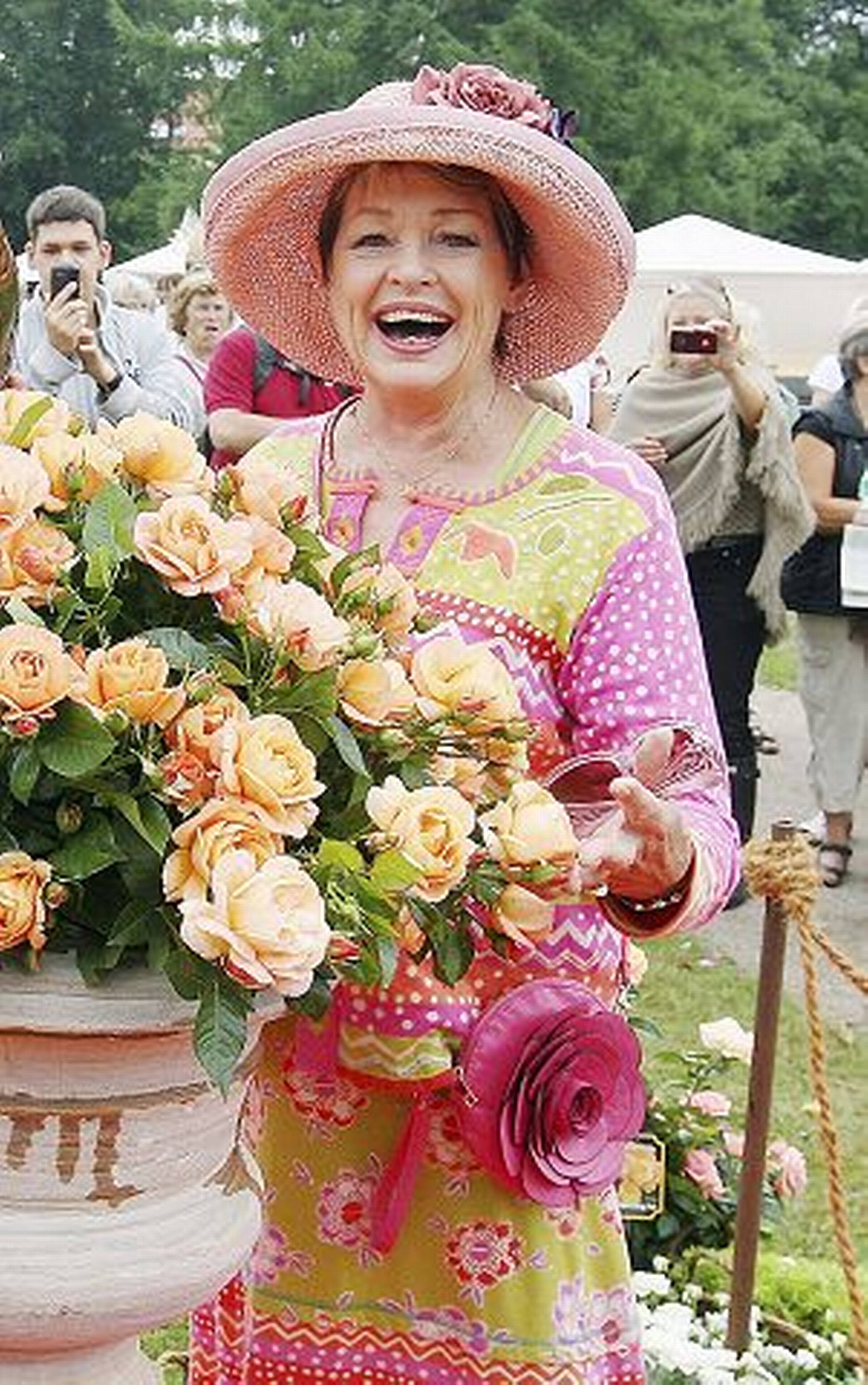 Kræften ligger over en som en stor, sort fugl - Din Avis