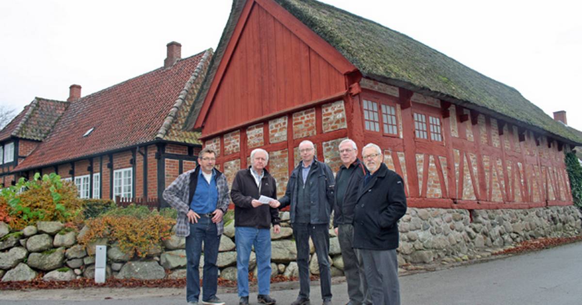 Historisk bygning på årets julemærke i Rønde - Din Avis