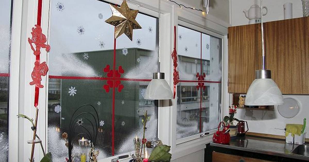 Ingen jul uden pynt i vinduerne - Din Avis