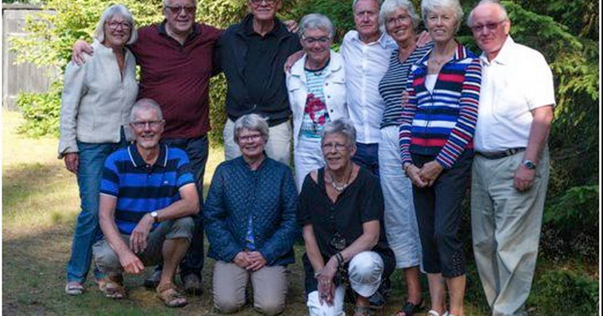 Klassekammerater mødtes 50 år efter - Din Avis