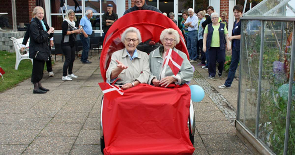 Tante Et og Tante To fik vind i håret - Din Avis