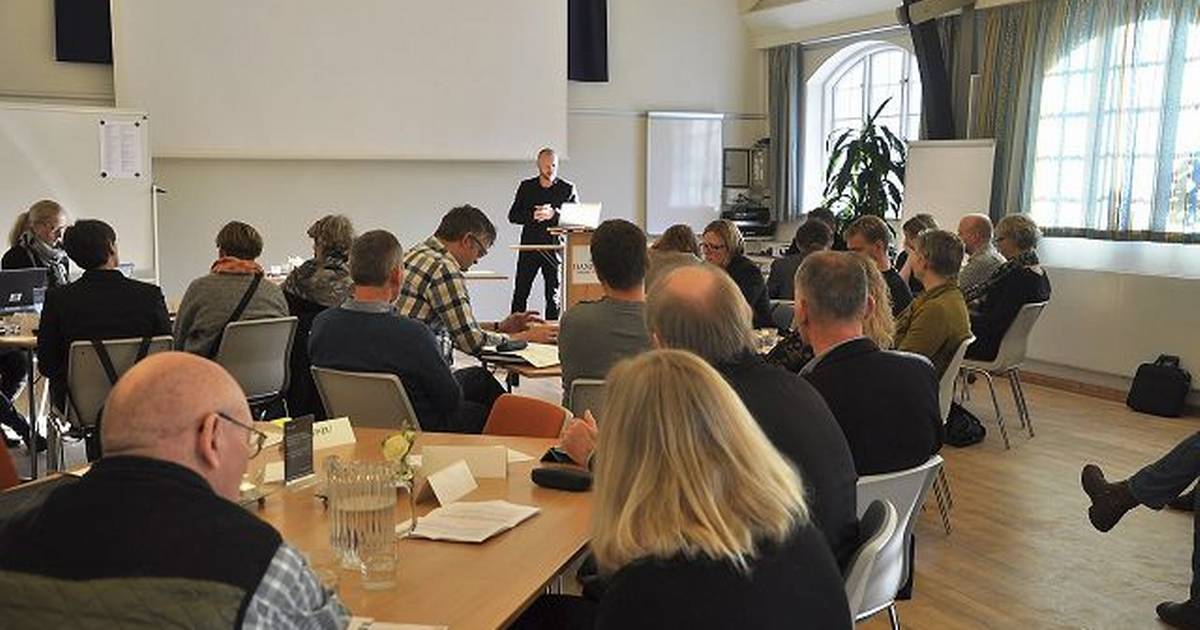 Første lokale spadestik til reformen - Din Avis