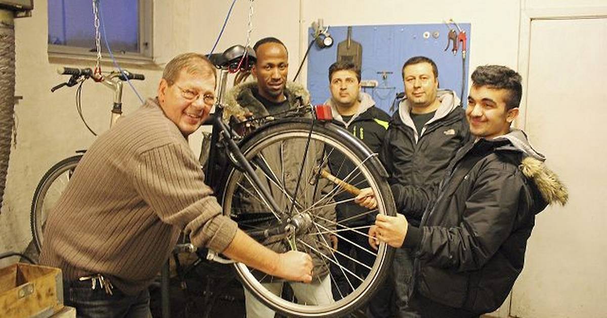 Vi er så glade for vores cykler... - Din Avis