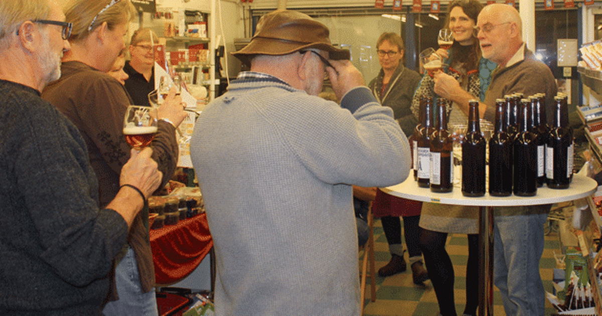 Hygge med øl til hos købmanden - Din Avis