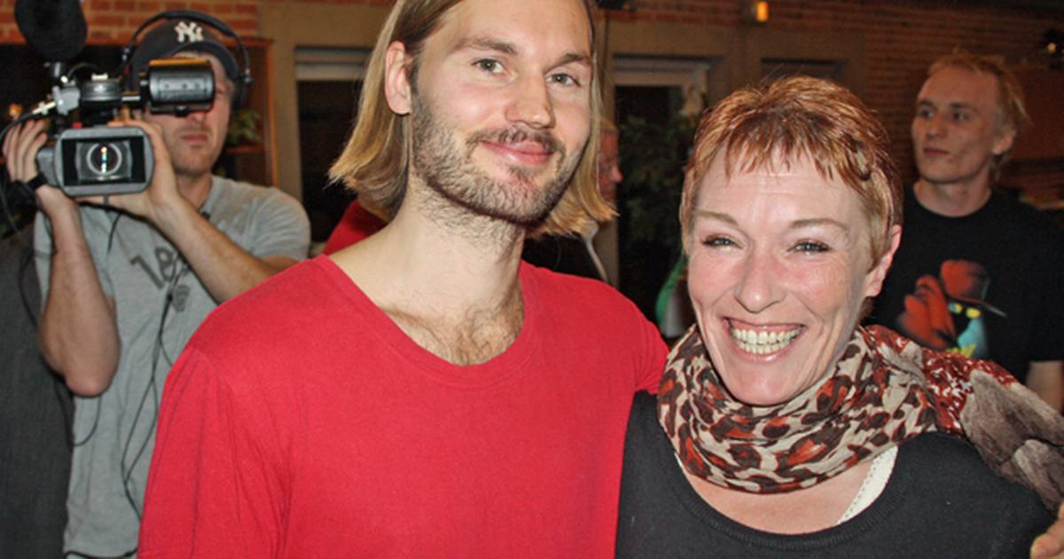 Enhedslisten knækker over i to dele - Din Avis