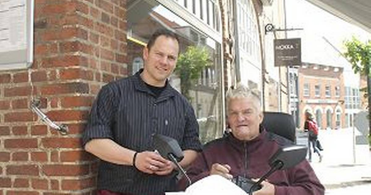 Ny slagter ekspederer gerne på gaden - Din Avis