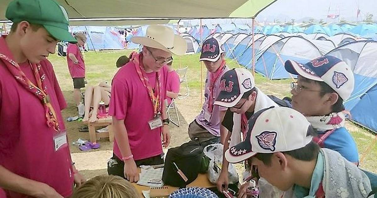 Casper hjemme fra spejderlejr i Japan - Din Avis
