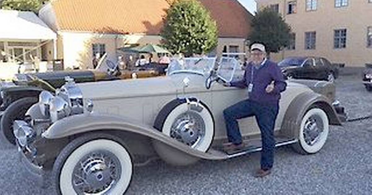 Dyr champagne og gamle biler - Din Avis