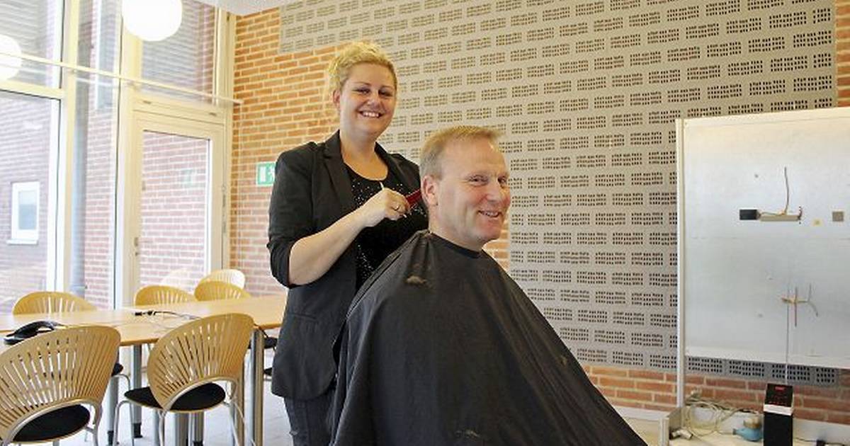 Både frisør og tandlæge på jobbet - Din Avis