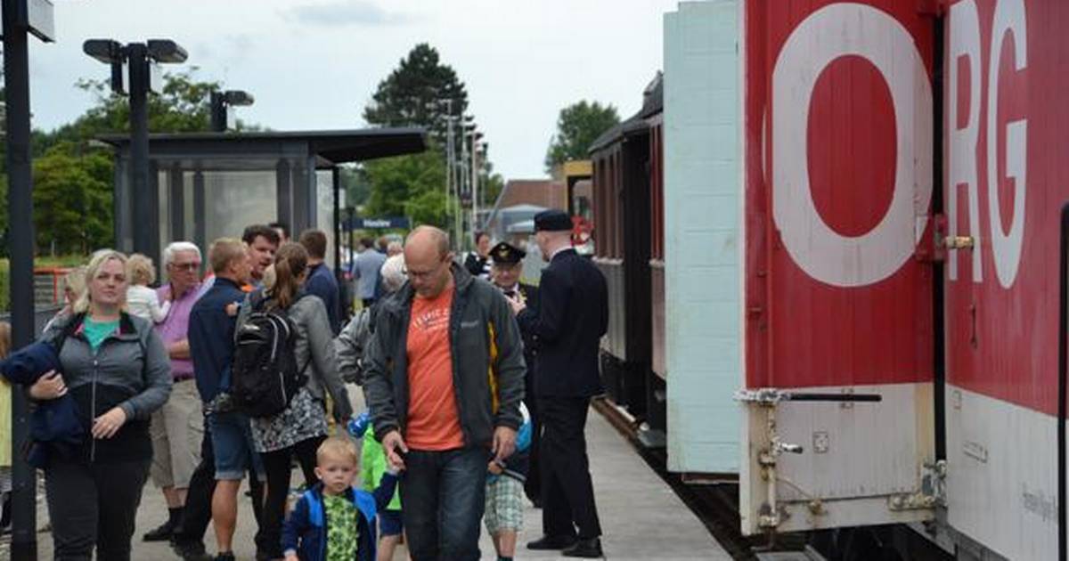 Stor tilslutning til veterantogskørsel - Din Avis