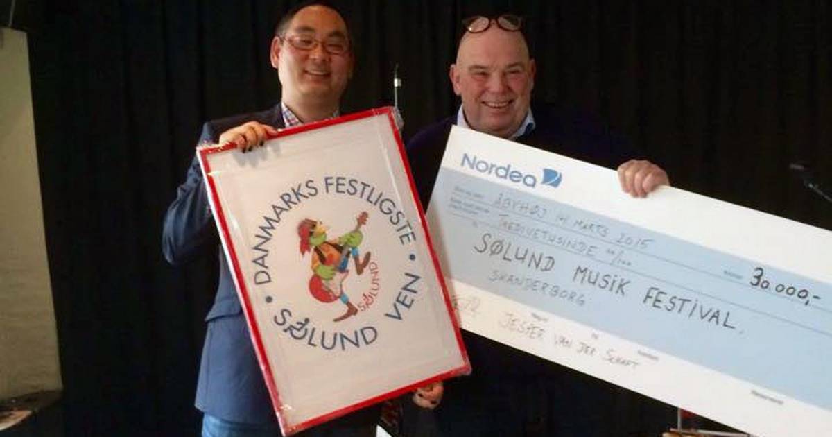 Stor check til festival - Din Avis