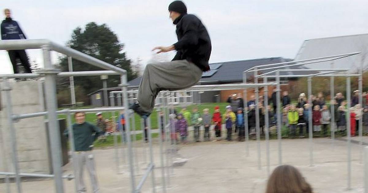 Parkour, rundkørsel og hal-spadestik - Din Avis