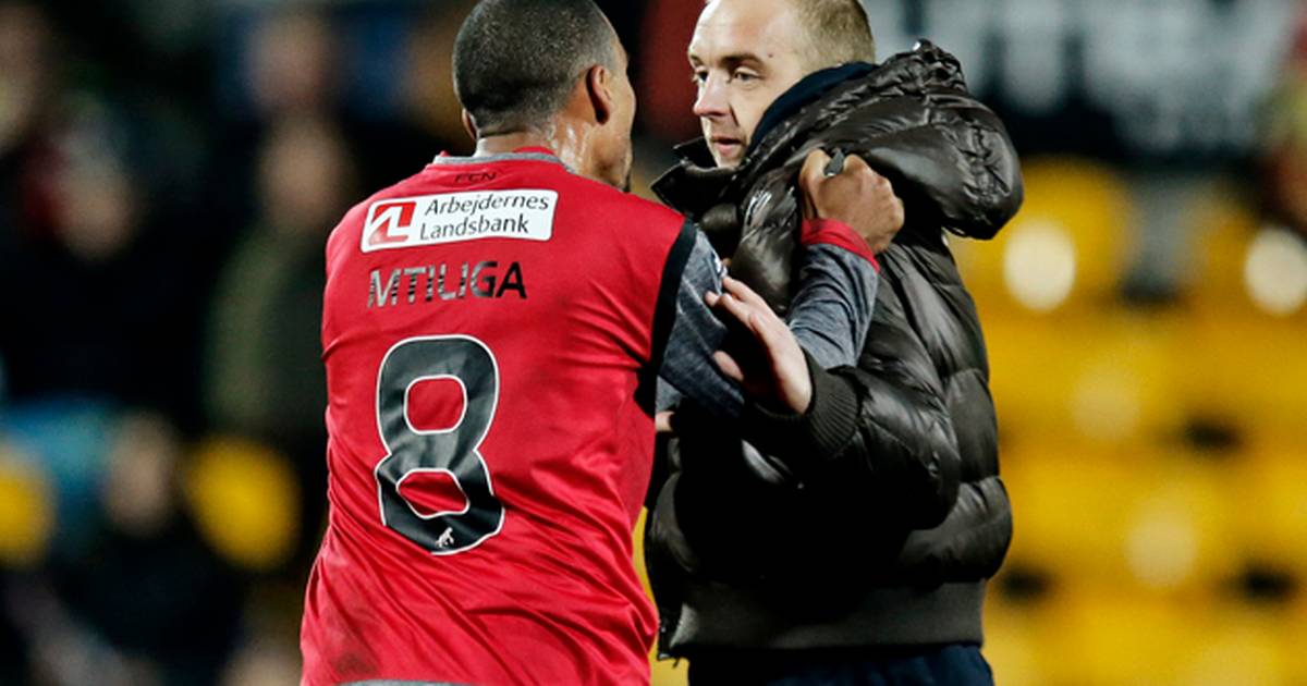 Fesen baneløber afbrød Superliga-kamp - Din Avis