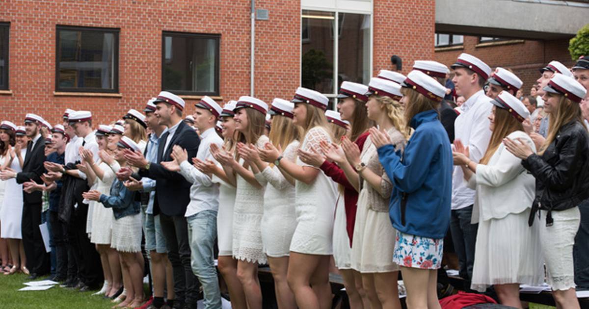 Årets studenter fra Rønde Gymnasium - Din Avis