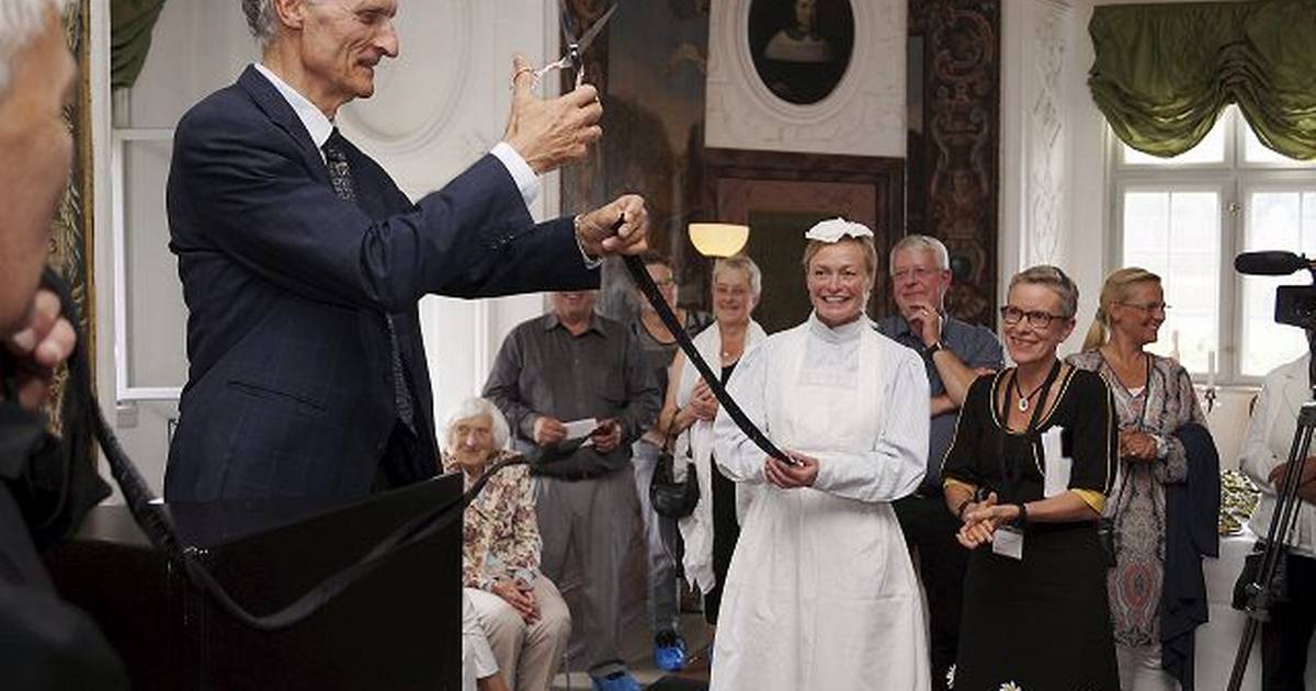 Bertel Haarder åbner udstilling - Din Avis