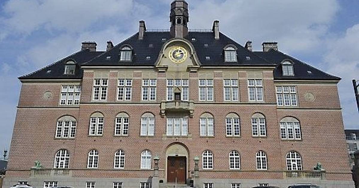 Ung irakisk mand havde våben under uroligheder i Rosenhøj - Din Avis