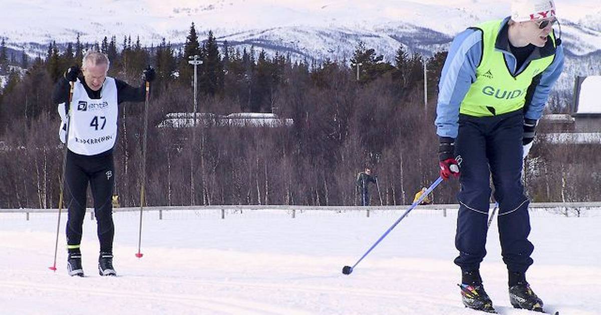 Arne Christensen er blind og skal løbe 160 km på ski - Din Avis