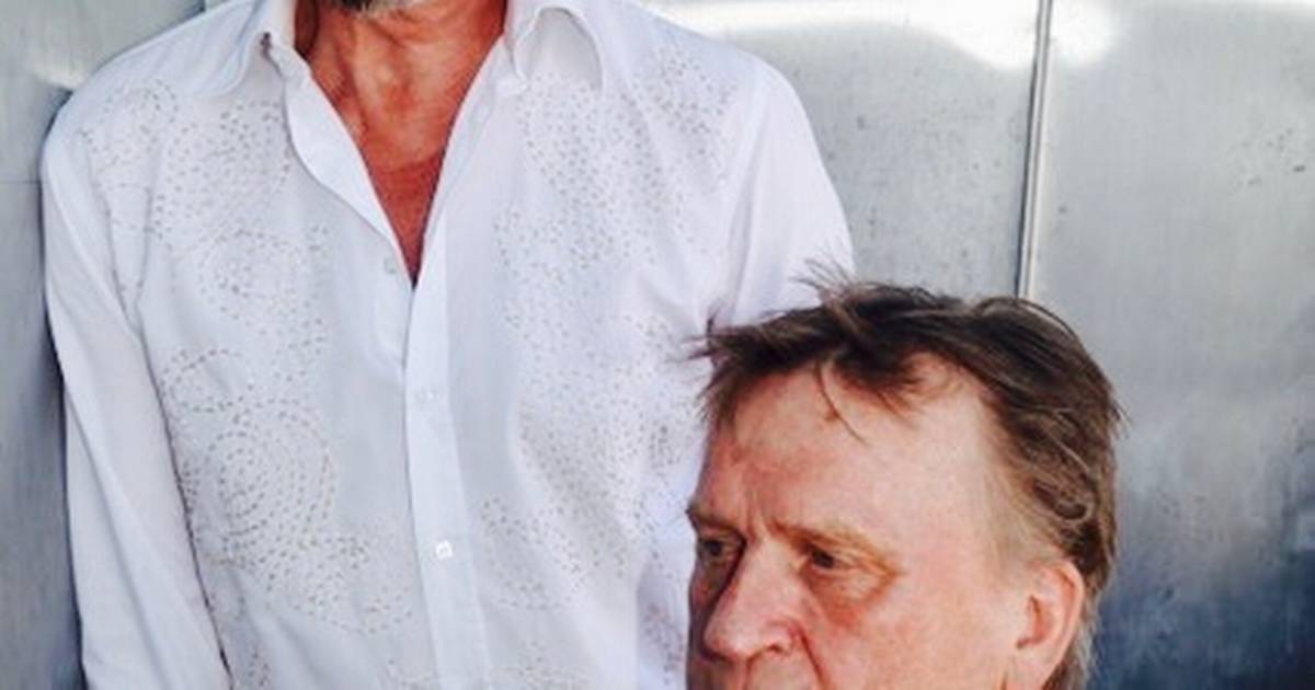 "Hold om mig, bliv ved Hold fast i hvor godt det ku´ bli´" - Din Avis