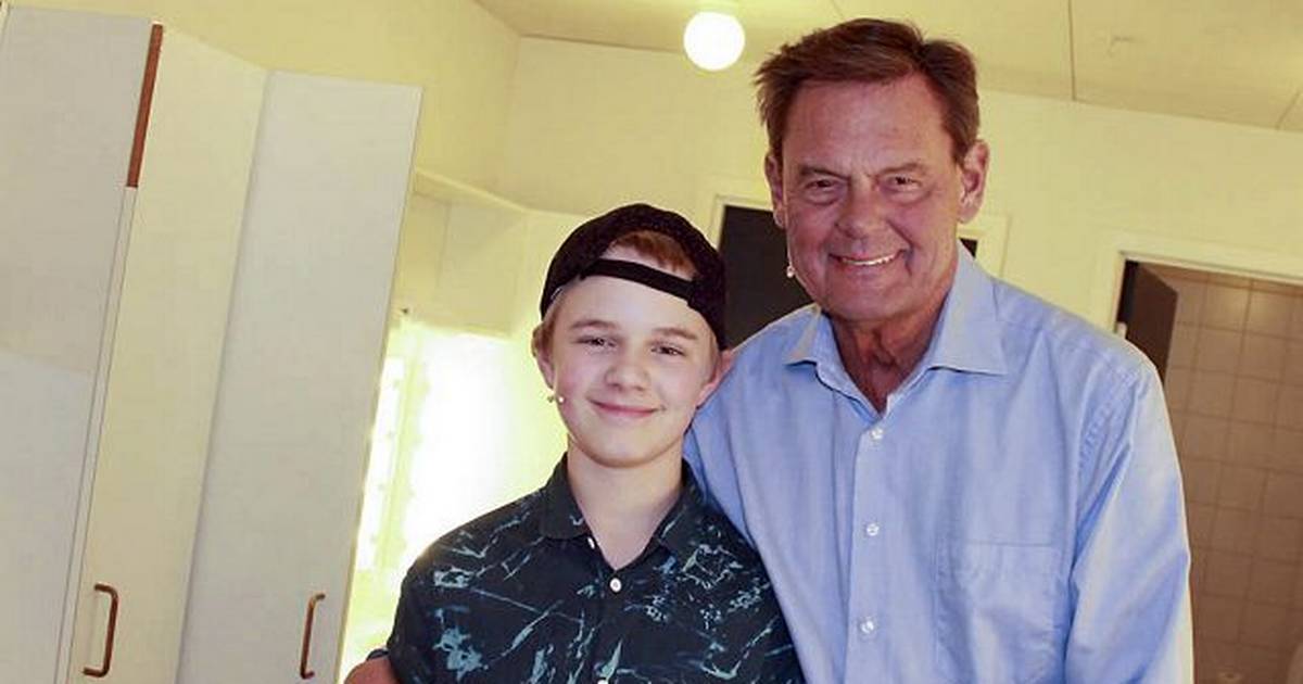 13-årige Mikkel trodser autisme og optræder med Ulf Pilgaard - Din Avis