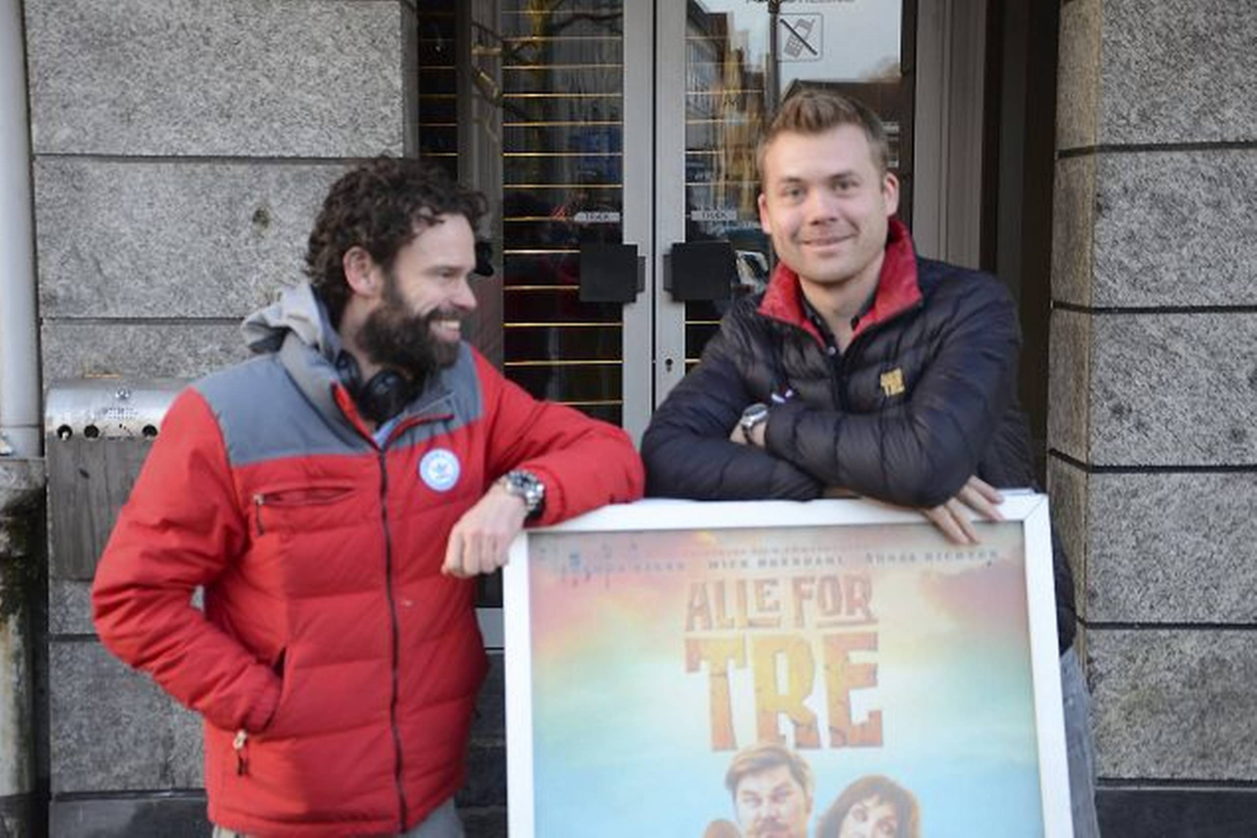 Se Øgendahl og instruktør mobbe hinanden - Din Avis