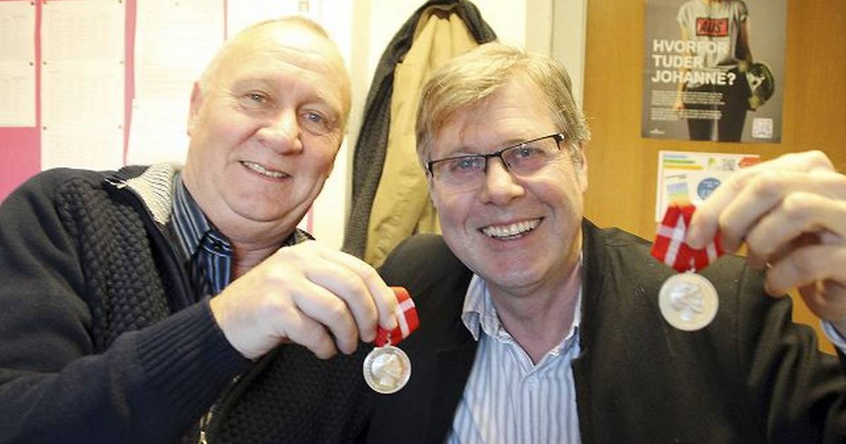 Venner gennem 46 år hædret for tro tjeneste - Din Avis