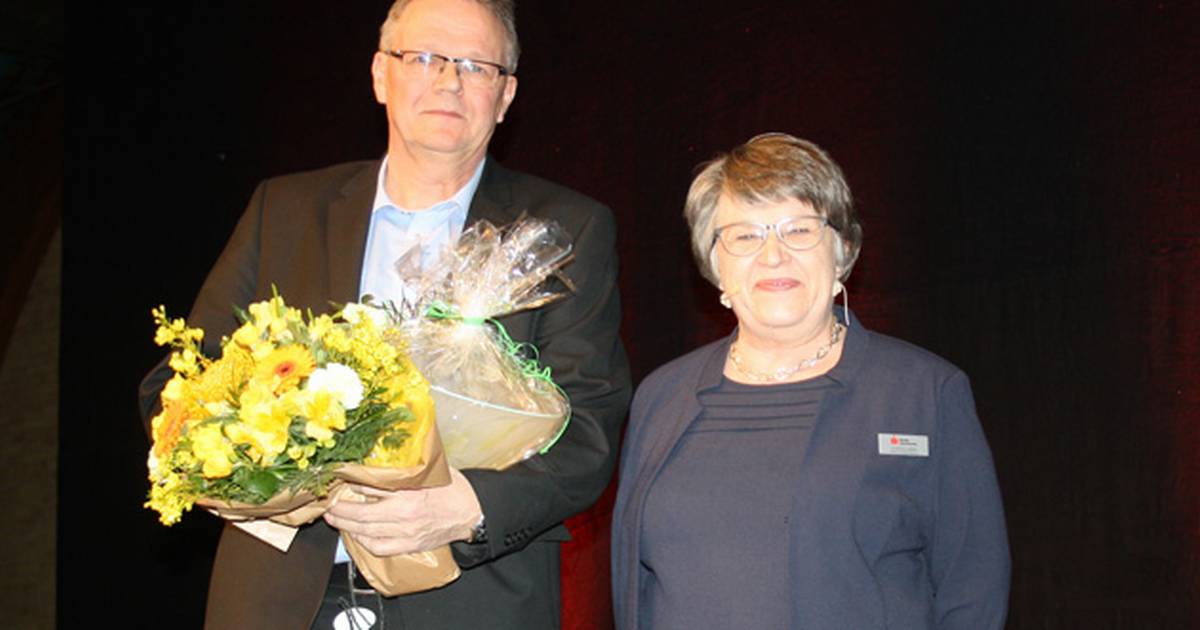 Rønde Sparekasse sendte sin Initiativpris til Mols - Din Avis