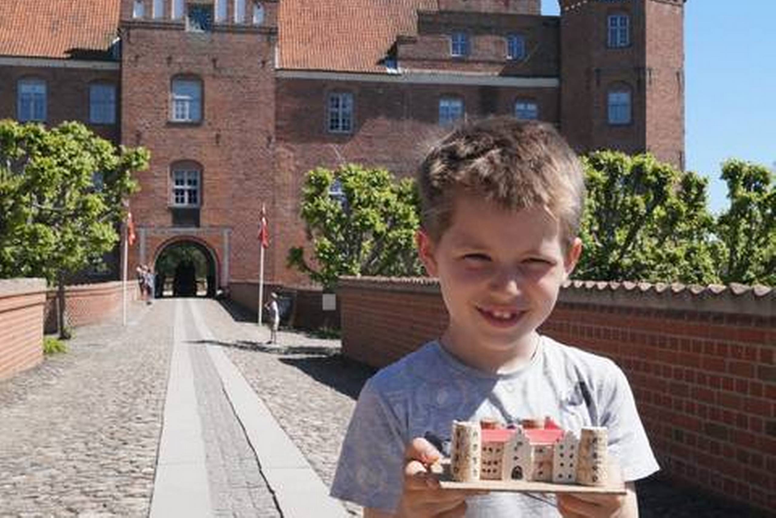 Byg en borg i sommerferien - Din Avis