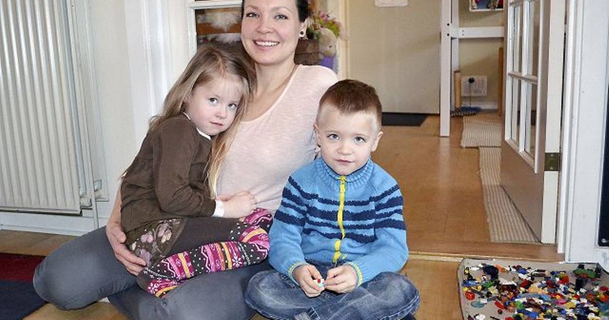 Cecilie passer selv sine børn - Din Avis