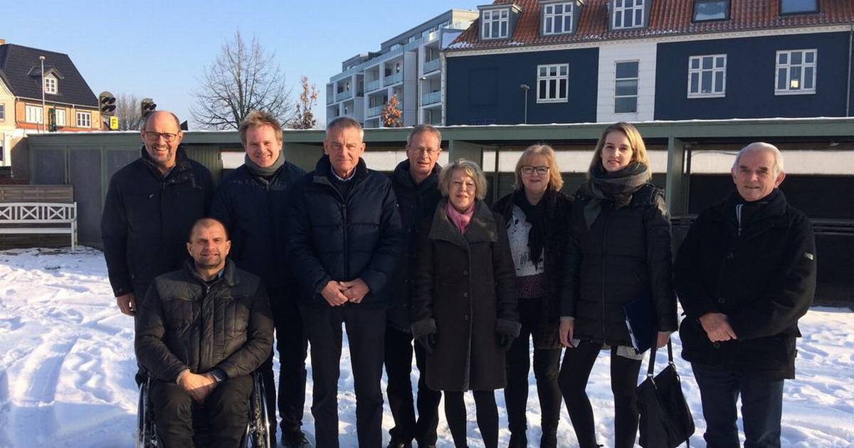 Stationstorvet i Ry er sat på skinner - Din Avis